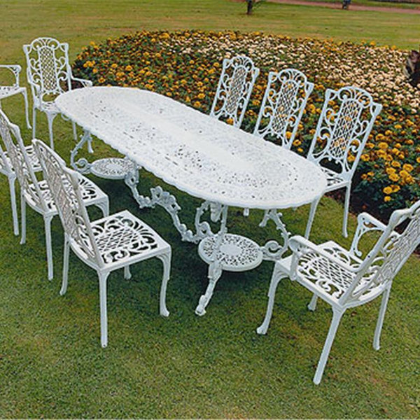Victorian Maxi Grand Table – Jardine Garden Furniture